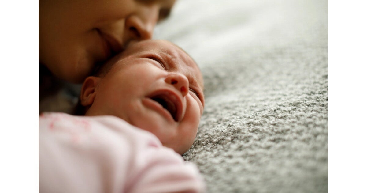 Stomach Pain in Newborns | FamilyNes
